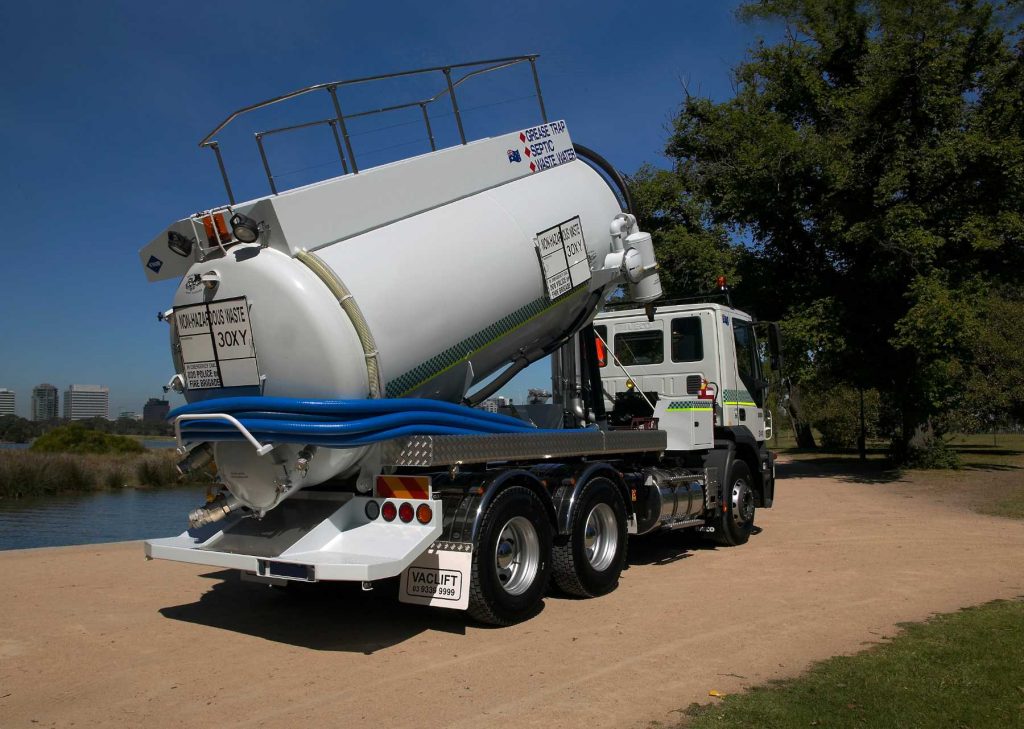 Flow-Easy vibrators provide multiple benefits to vacuum tanker ...